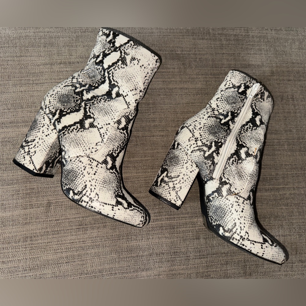 Steve Madden Snake Skin Boots - Gem